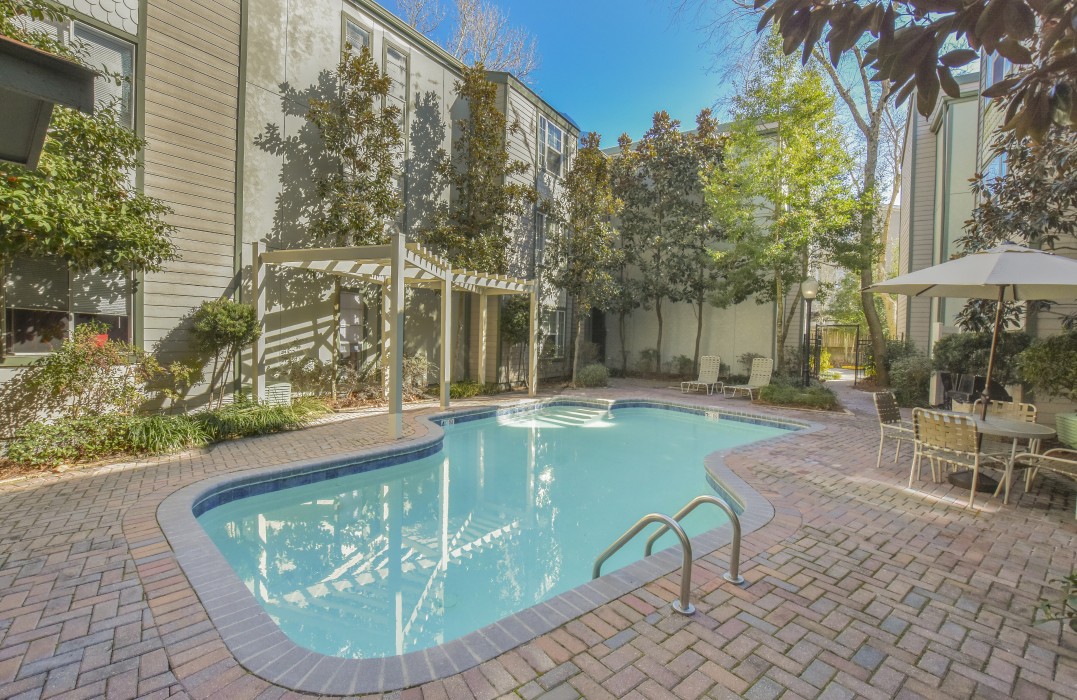 Surf Rider Apartments in Metairie, LA - 1 & 2 Bedroom Apartments For ...