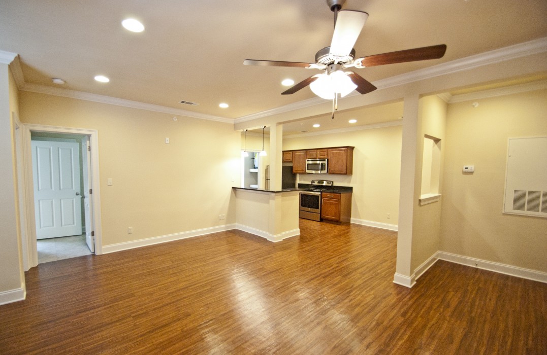 Surf Rider II Apartments in Metairie, LA - 1 Bedroom Apartments For ...